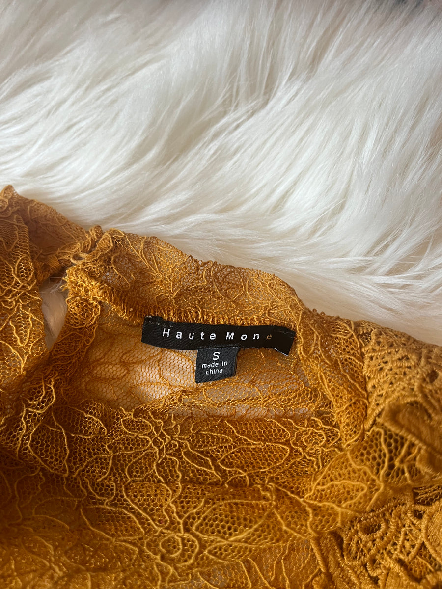 Small Haute Monde Golden Yellow Lace Boho Sheer Top – Thrifty Babes